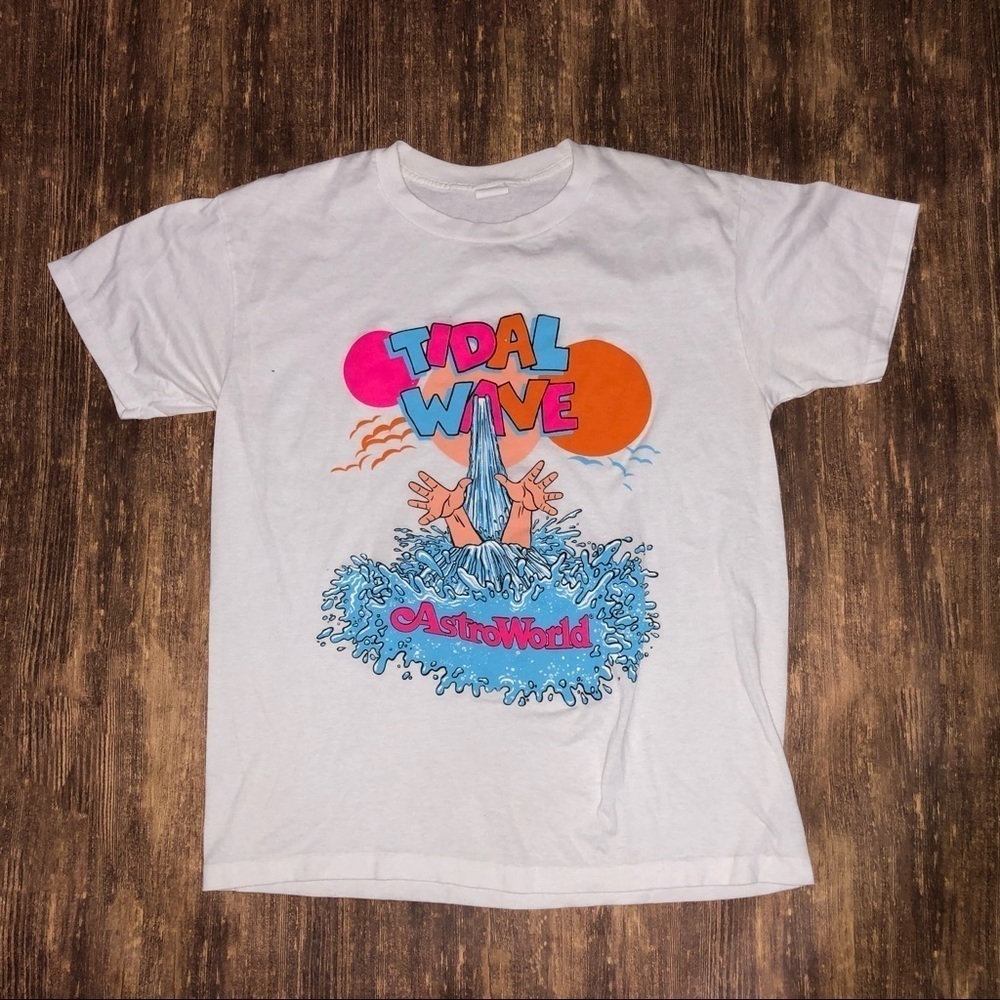 Vintage Astroworld Tidal Wave Ride T-Shirt - Gem